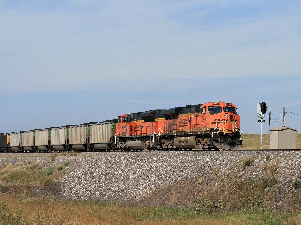 BNSF 5848